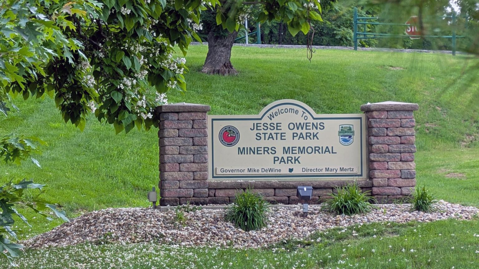 Big Muskie Bucket - Casual Trekkers